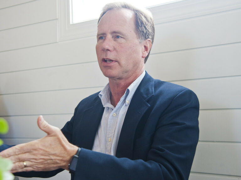 Anne Arundel County Executive Steuart Pittman sworn in to second term ...